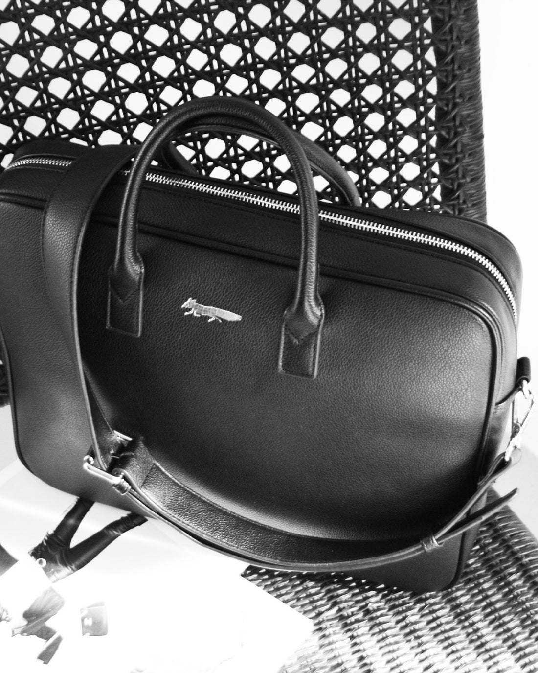 Black Foxx Slim Laptop Bag – RPET Recycled Vegan Leather, Fits Up to 15 ...
